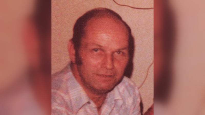 Obituary: Blosser, Clifton E. Obituary: Blosser, Clifton E.